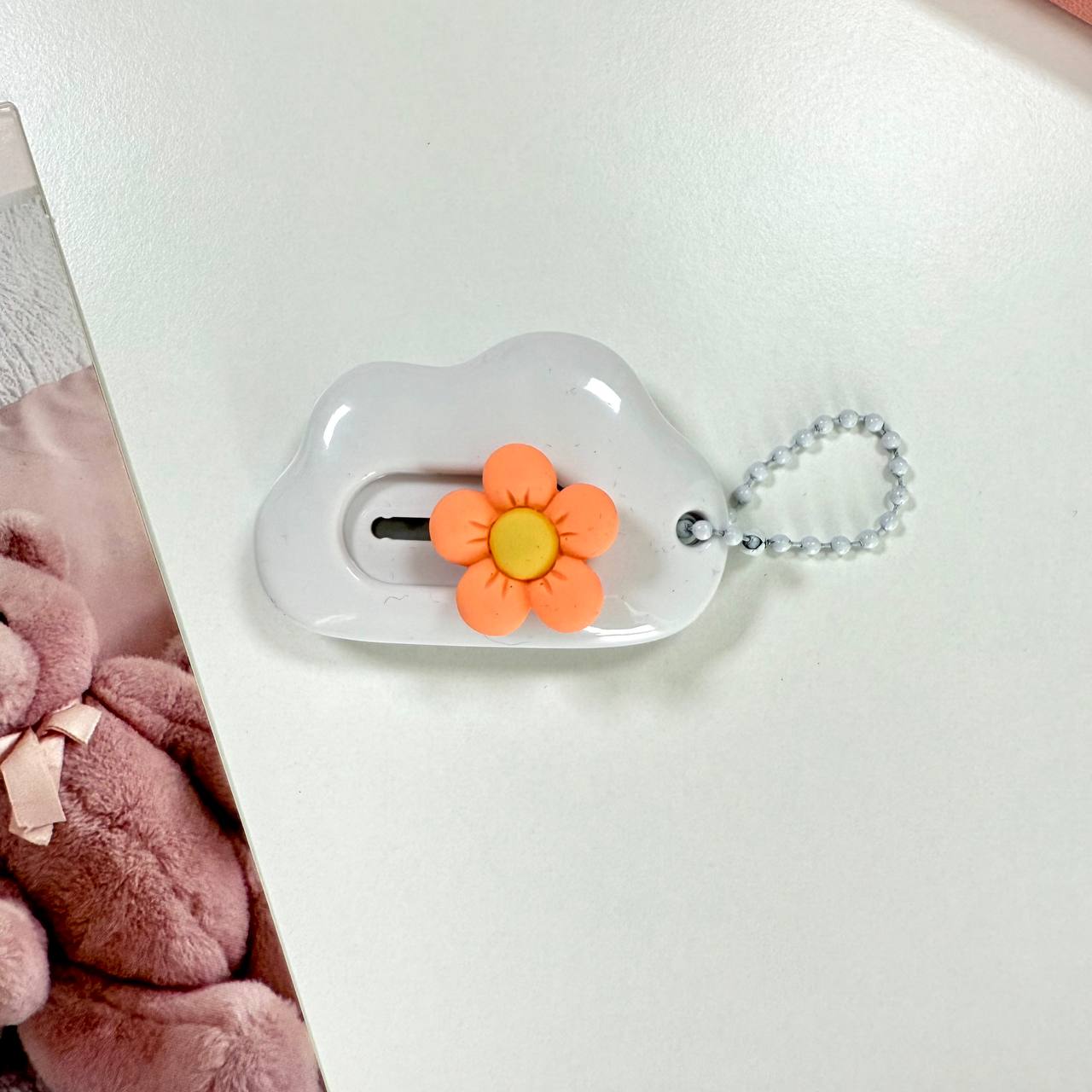 Cloud Pocket Cutter – Bookish Bundle Therapy
